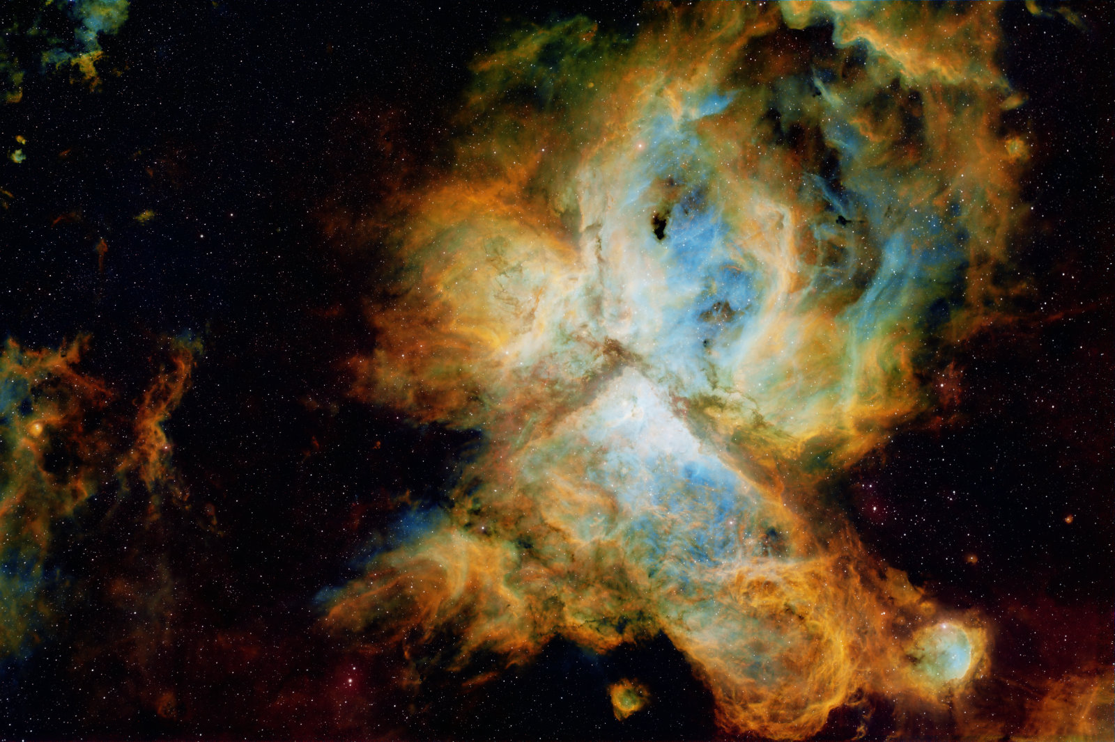 Eta Carina Hubble Palette | Telescope Live